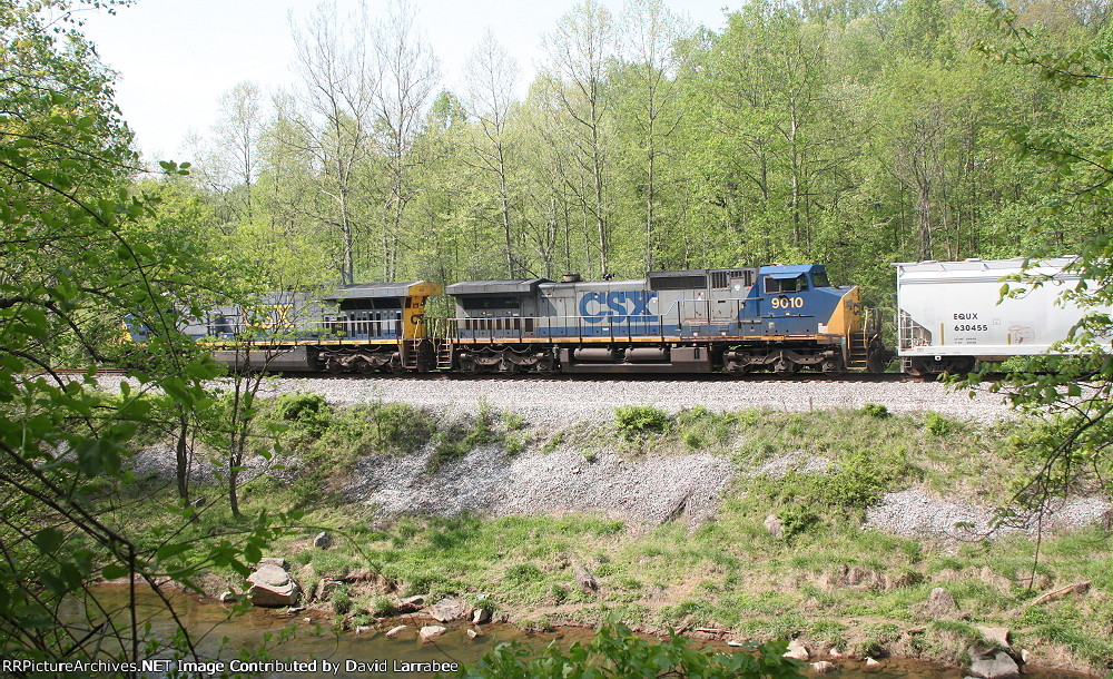 CSX 9010 on Q411-03